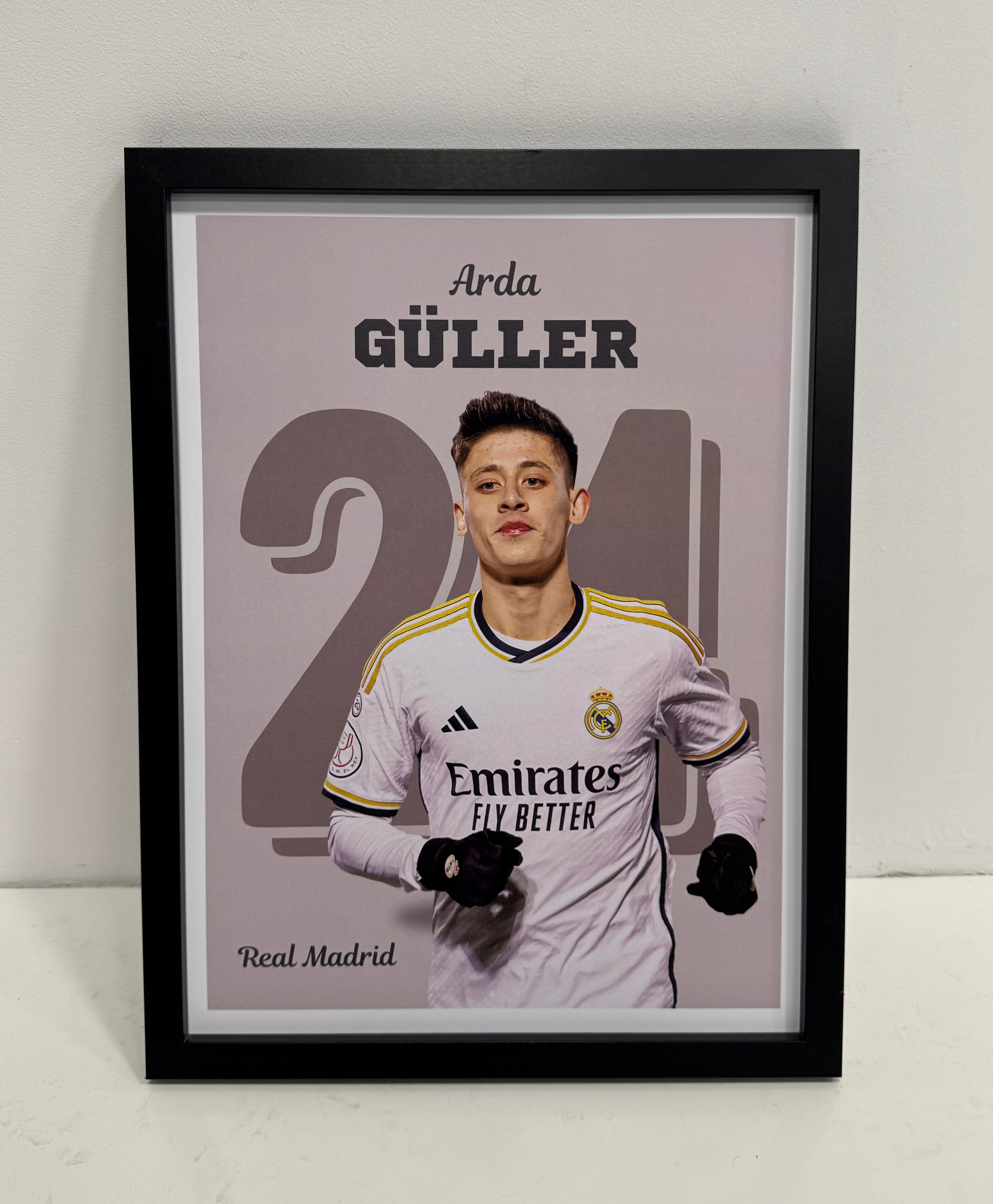 Arda Guller poster – framedicon